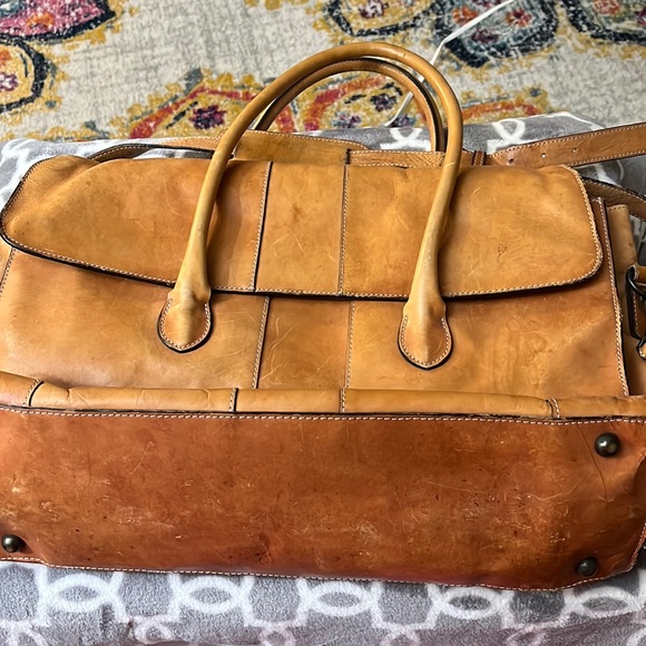 Levenger | Bags | Levenger Leather Briefcasemessenger Bag | Poshmark